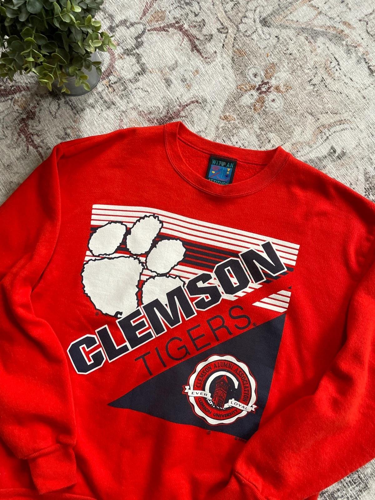 Vintage Style 90s Clemson Tigers University Crewneck Sweater T-Shirt ...