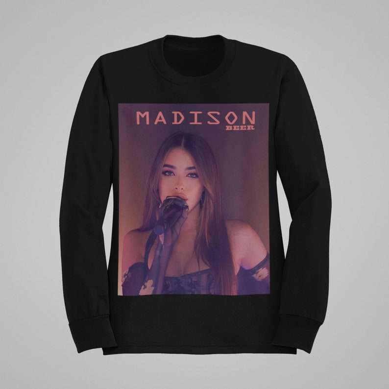 Madison Beer T- Shirt - Bluefink