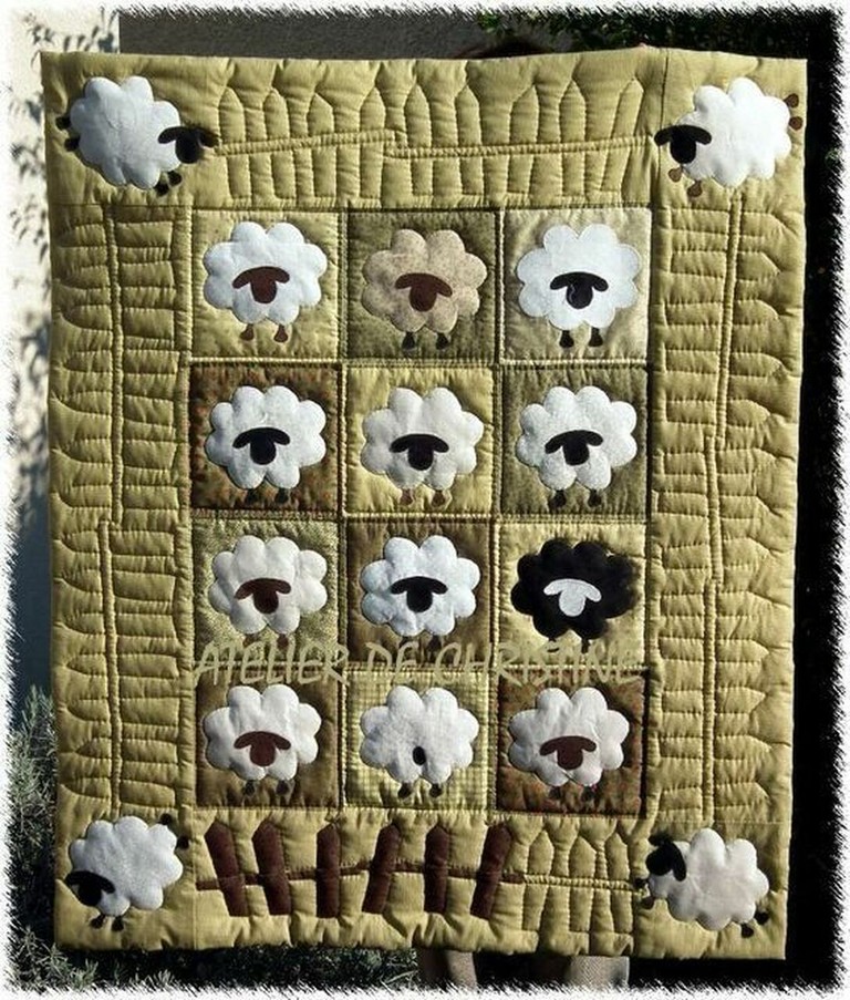 Customized Sheep Quilt Bedding Set Blanket for Home Decoration & Picnic ...