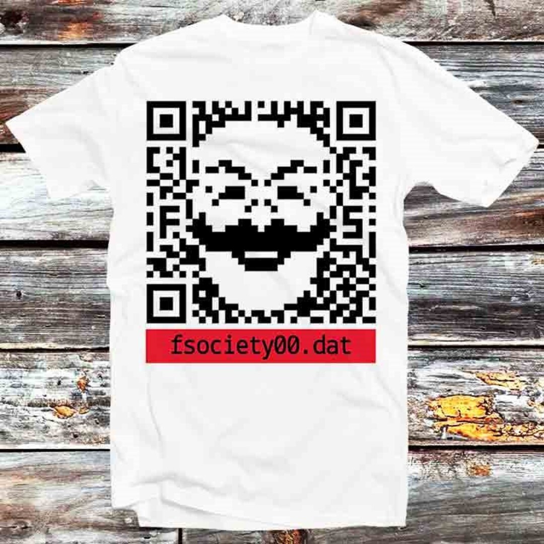 Elliot Hacker Mr. Robot QR Code T-Shirt - Vintage and Retro Cool Gift ...